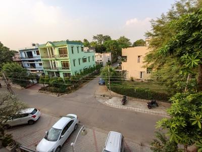 PG in Phase 8B, Sector 74, Mohali | Paying Guest Accommodation & Co ...