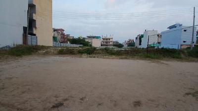 Residential 40 Sqft Plot for sale at Palam Vihar Extension, Gurgaon ...